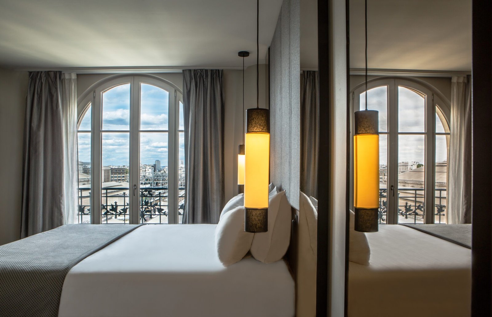 Hôtel Pilgrim Paris: Your Modern Oasis in the Heart of Historic Paris ...